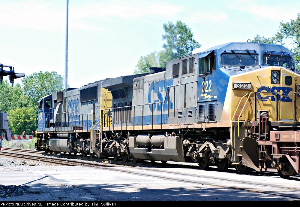 CSX 748